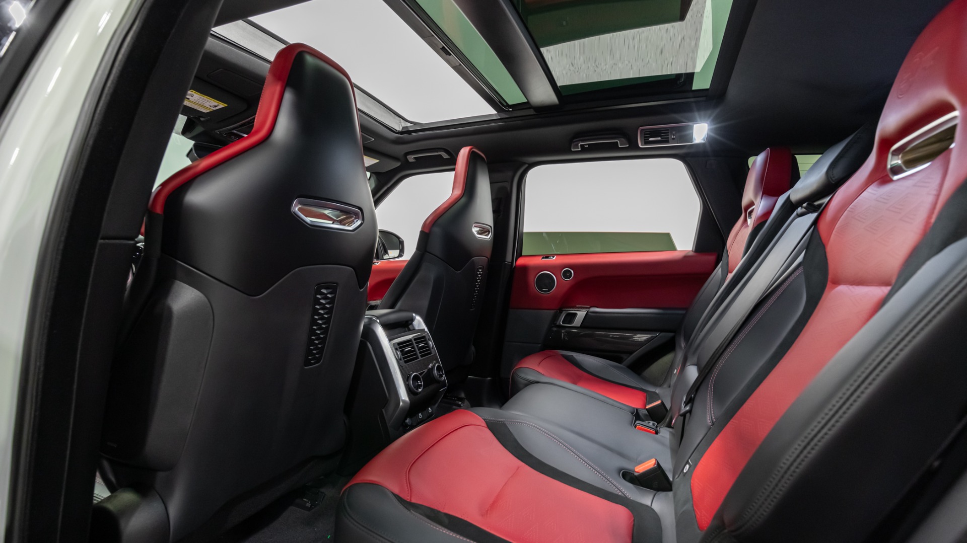 Range Rover Sport 2022 Red Interior