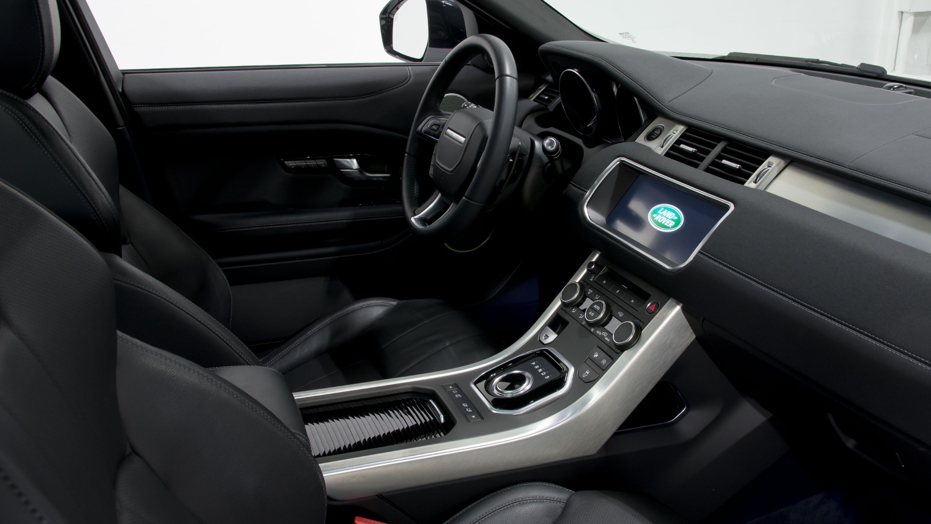 Range Rover Evoque Interior Black
